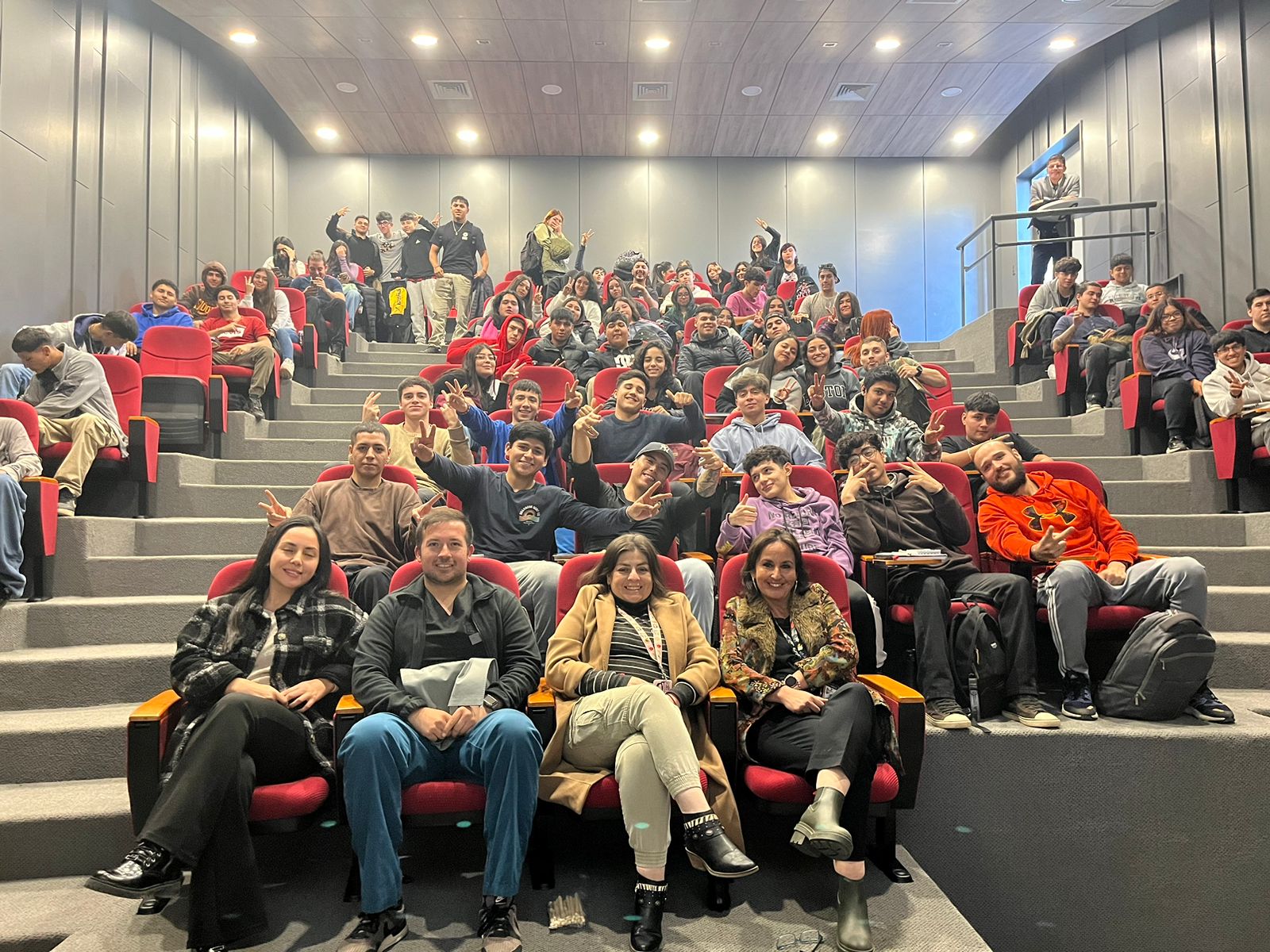 Universidad Viña del Mar (UVM) 🏛 Carrera de Kinesiología celebró su día ...
