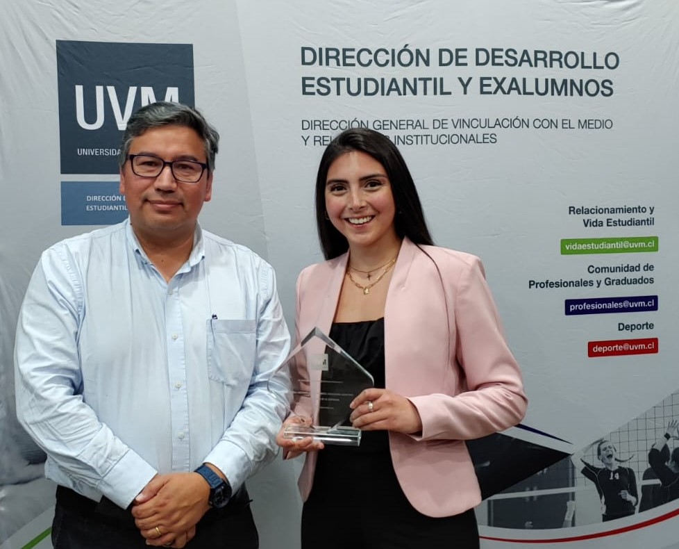 Universidad Viña del Mar (UVM) 🏛 Estudiantes UVM son galardonados por ...